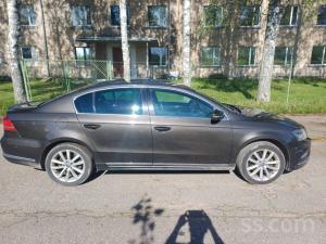 Brūns Volkswagen Passat B7 2014 Daugavpils, ar dzinēja tilpumu 2.00 L un nobraukumu 292 tūkst. km par 3600 €, foto 3 vietnē AUTOMOTO.COM.LV
