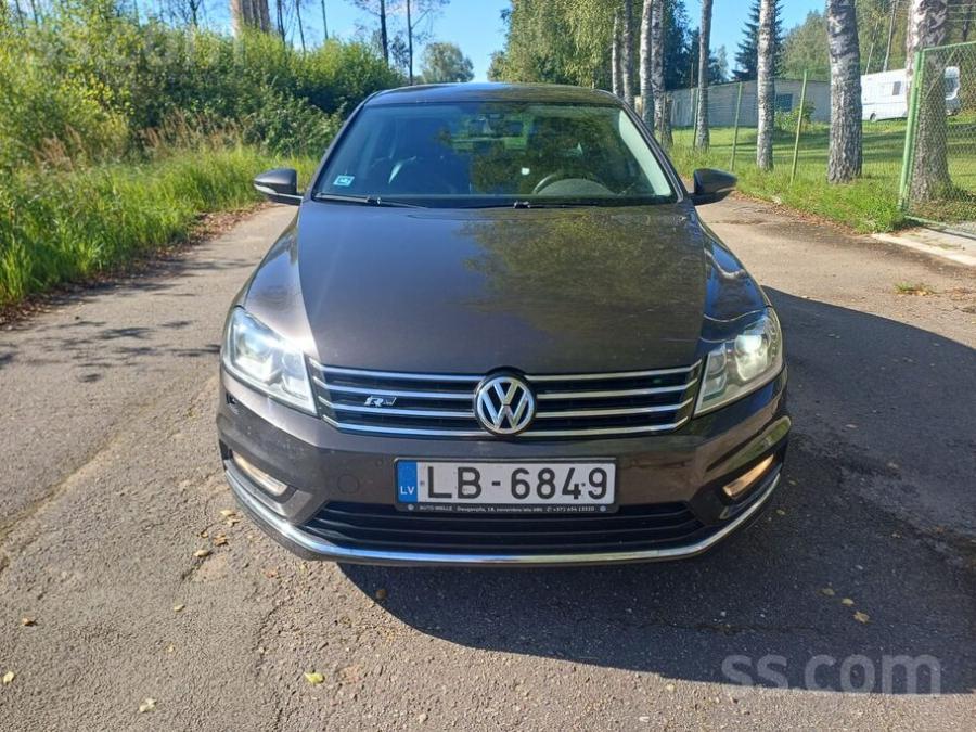 Brūns Volkswagen Passat B7 2014 Daugavpils, ar dzinēja tilpumu 2.00 L un nobraukumu 292 tūkst. km par 3600 €, foto 4 vietnē AUTOMOTO.COM.LV