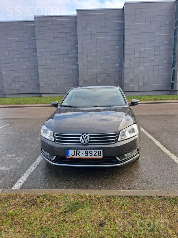 Brūns Volkswagen Passat B7 2014 Rīga, ar dzinēja tilpumu 2.00 L un nobraukumu 114 tūkst. km par 8500 €, foto 5 vietnē AUTOMOTO.COM.LV