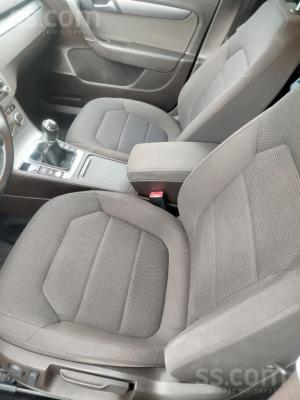 Brūns Volkswagen Passat B7 2014 Rīga, ar dzinēja tilpumu 2.00 L un nobraukumu 182 tūkst. km par 6863 €, foto 9 vietnē AUTOMOTO.COM.LV