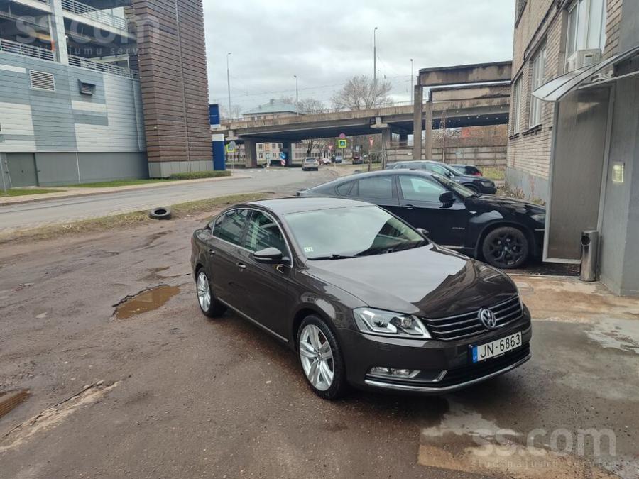 Brūns Volkswagen Passat B7 2014 Rīga, ar dzinēja tilpumu 2.00 L un nobraukumu 182 tūkst. km par 6863 €, foto 15 vietnē AUTOMOTO.COM.LV