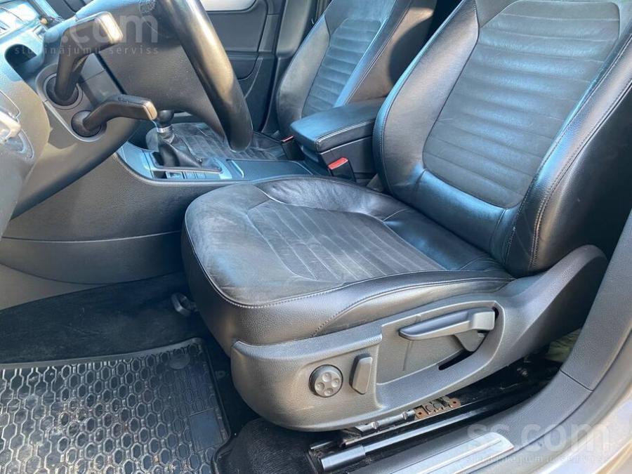 Brūns Volkswagen Passat B7 2011 Jūrmala, ar dzinēja tilpumu 2.00 L un nobraukumu 373 tūkst. km par 4500 €, foto 9 vietnē AUTOMOTO.COM.LV