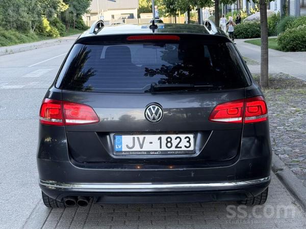 Brūns Volkswagen Passat B7 2011 Rīga, ar dzinēja tilpumu 2.00 L un nobraukumu 370 tūkst. km par 2900 €, foto 7 vietnē AUTOMOTO.COM.LV