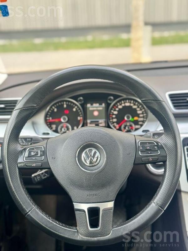Brown Volkswagen Passat B7 2011 in Riga, with an engine capacity of 2.00 L and mileage of 435 thousand km for 7000 €, photo 6 on AUTOMOTO.COM.LV