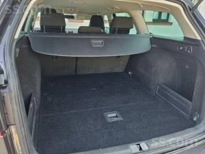 Brūns Volkswagen Passat B7 2011 Rīga, ar dzinēja tilpumu 1.60 L un nobraukumu 277 tūkst. km par 3950 €, foto 8 vietnē AUTOMOTO.COM.LV