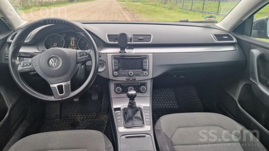 Brūns Volkswagen Passat B7 2011 Rīga, ar dzinēja tilpumu 2.00 L un nobraukumu 305 tūkst. km par 3500 €, foto 10 vietnē AUTOMOTO.COM.LV