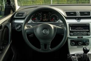 Brūns Volkswagen Passat B7 2011 Jelgava, ar dzinēja tilpumu 1.80 L un nobraukumu 293 tūkst. km par 2790 €, foto 11 vietnē AUTOMOTO.COM.LV