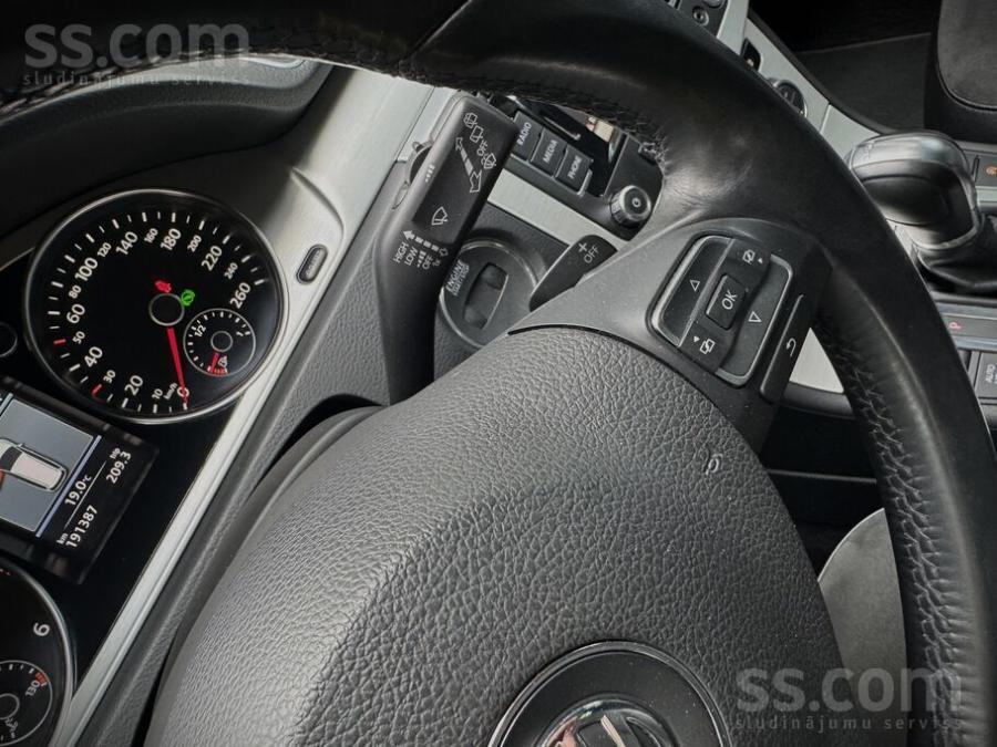 Brūns Volkswagen Passat B7 2012 Jūrmala, ar dzinēja tilpumu 2.00 L un nobraukumu 191 tūkst. km par 6800 €, foto 20 vietnē AUTOMOTO.COM.LV