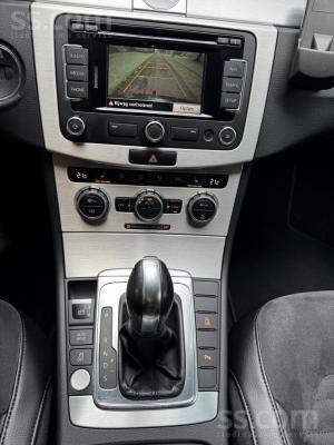 Brūns Volkswagen Passat B7 2012 Jūrmala, ar dzinēja tilpumu 2.00 L un nobraukumu 191 tūkst. km par 6800 €, foto 25 vietnē AUTOMOTO.COM.LV
