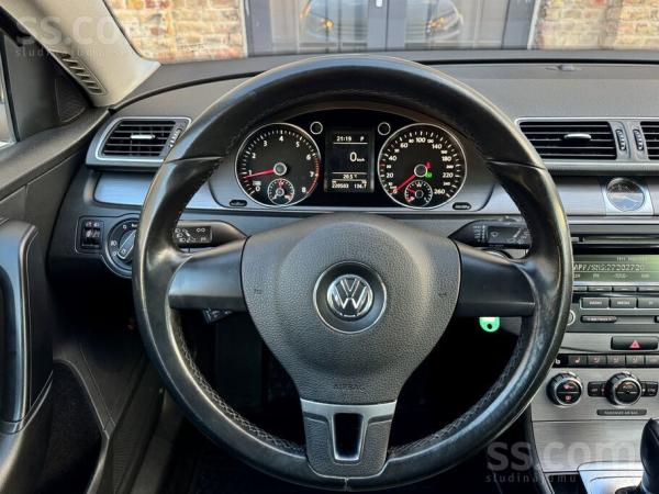 Brown Volkswagen Passat B7 2012 in Riga, with an engine capacity of 1.80 L and mileage of 220 thousand km for 3800 €, photo 8 on AUTOMOTO.COM.LV