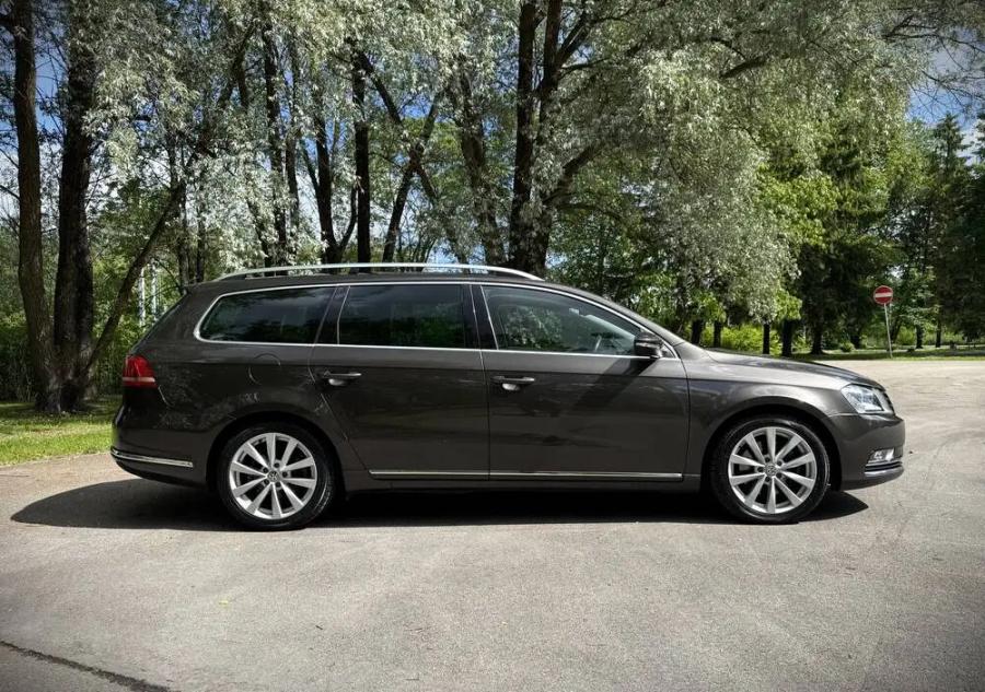 Brūns Volkswagen Passat B7 2012 Jūrmala, ar dzinēja tilpumu 2.00 L un nobraukumu 191 tūkst. km par 1 €, foto 4 vietnē AUTOMOTO.COM.LV