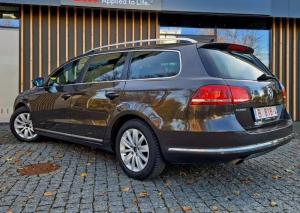 Brown Volkswagen Passat B7 2012 in Riga, with an engine capacity of 1.60 L and mileage of 401 thousand km for 3990 €, photo 15 on AUTOMOTO.COM.LV