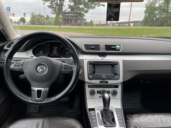 Brūns Volkswagen Passat B7 2012 Jelgava, ar dzinēja tilpumu 2.00 L un nobraukumu 302 tūkst. km par 5200 €, foto 5 vietnē AUTOMOTO.COM.LV