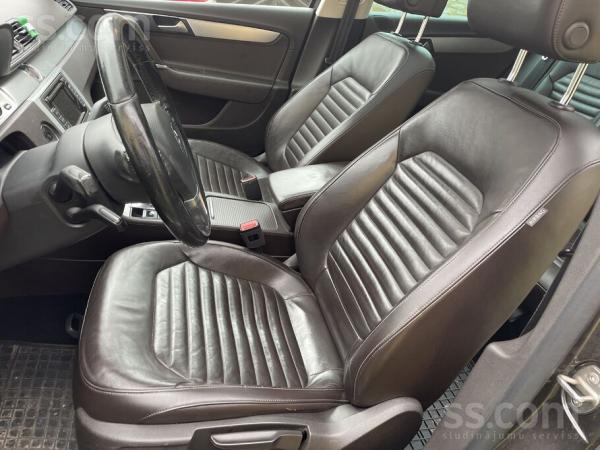 Brūns Volkswagen Passat B7 2012 Jelgava, ar dzinēja tilpumu 2.00 L un nobraukumu 302 tūkst. km par 5200 €, foto 6 vietnē AUTOMOTO.COM.LV