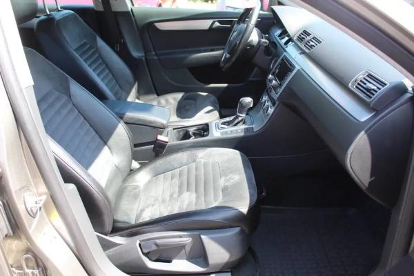 Brūns Volkswagen Passat B7 2012 Liepāja, ar dzinēja tilpumu 1.40 L un nobraukumu 253 tūkst. km par 5250 €, foto 7 vietnē AUTOMOTO.COM.LV