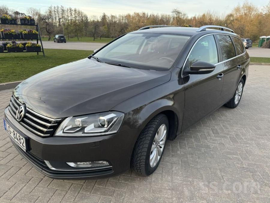 Brown Volkswagen Passat B7 2013 in Riga, with an engine capacity of 2.00 L and mileage of 273 thousand km for 4800 €, photo 1 on AUTOMOTO.COM.LV