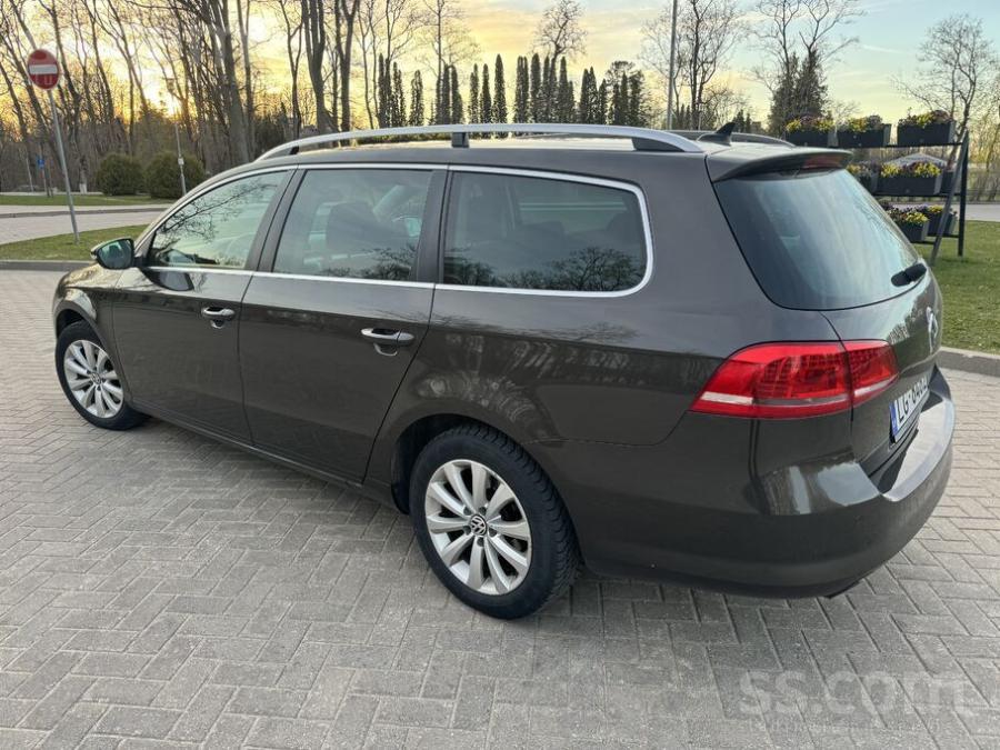 Brown Volkswagen Passat B7 2013 in Riga, with an engine capacity of 2.00 L and mileage of 273 thousand km for 4800 €, photo 6 on AUTOMOTO.COM.LV