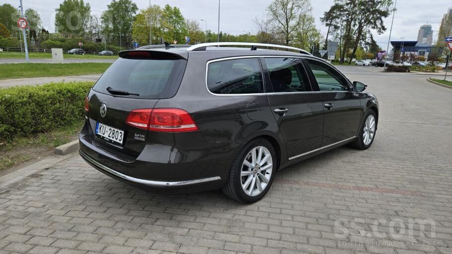 Brown Volkswagen Passat B7 2013 in Riga, with an engine capacity of 2.00 L and mileage of 320 thousand km for 4500 €, photo 4 on AUTOMOTO.COM.LV