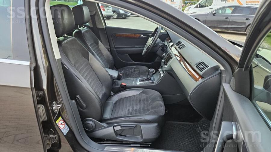 Brown Volkswagen Passat B7 2013 in Riga, with an engine capacity of 2.00 L and mileage of 320 thousand km for 4500 €, photo 8 on AUTOMOTO.COM.LV