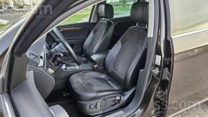 Brown Volkswagen Passat B7 2013 in Riga, with an engine capacity of 2.00 L and mileage of 320 thousand km for 4500 €, photo 10 on AUTOMOTO.COM.LV