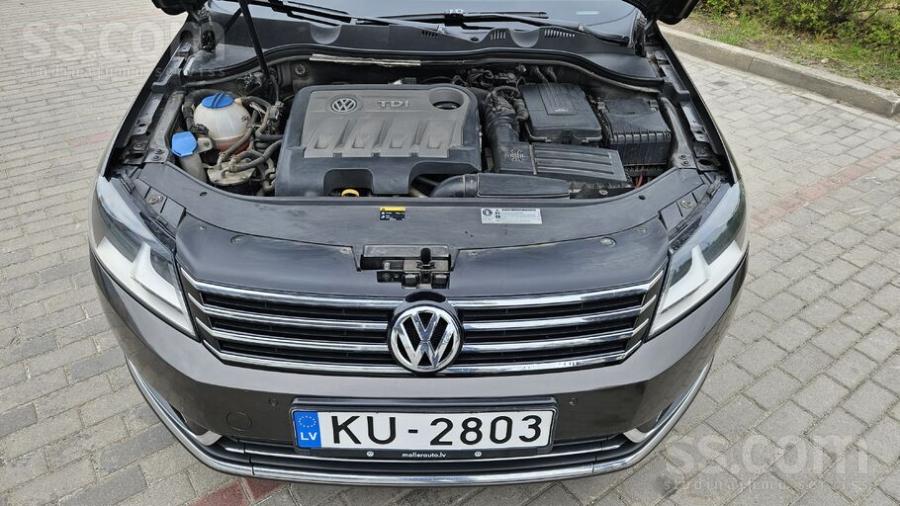 Brown Volkswagen Passat B7 2013 in Riga, with an engine capacity of 2.00 L and mileage of 320 thousand km for 4500 €, photo 12 on AUTOMOTO.COM.LV