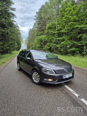 Brown Volkswagen Passat B7 2013 in Daugavpils, with an engine capacity of 1.40 L and mileage of 257 thousand km for 2700 €, photo  on AUTOMOTO.COM.LV