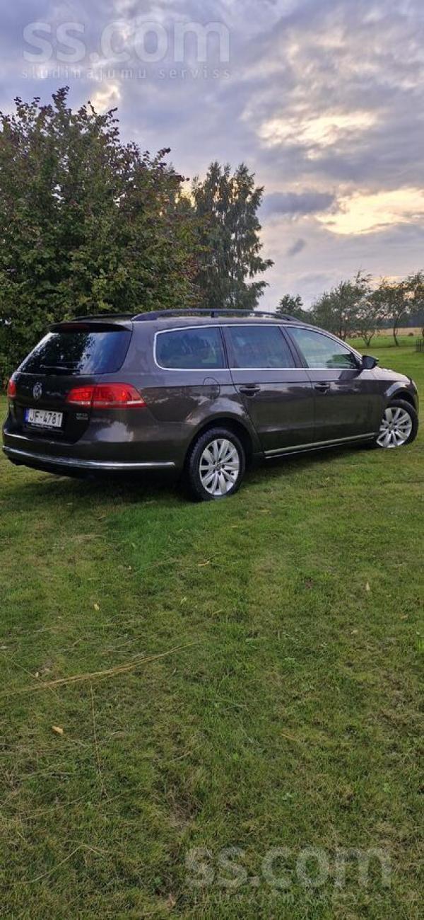 Brown Volkswagen Passat B7 2013 in Valmiera, with an engine capacity of 2.00 L and mileage of 365 thousand km for 3650 €, photo 3 on AUTOMOTO.COM.LV