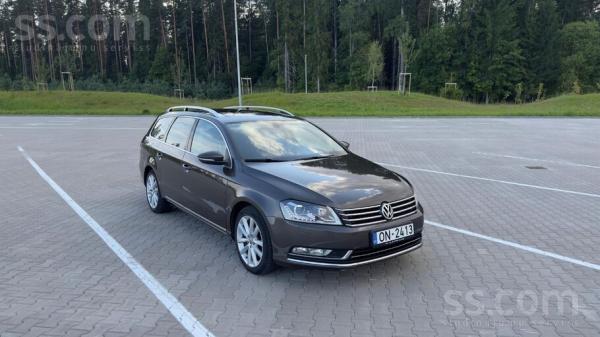 Brown Volkswagen Passat B7 2013 in Valmiera, with an engine capacity of 2.00 L and mileage of 332 thousand km for 5600 €, photo 3 on AUTOMOTO.COM.LV