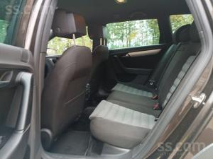Brown Volkswagen Passat B7 2014 in Limbazi, with an engine capacity of 2.00 L and mileage of 259 thousand km for 7900 €, photo 13 on AUTOMOTO.COM.LV