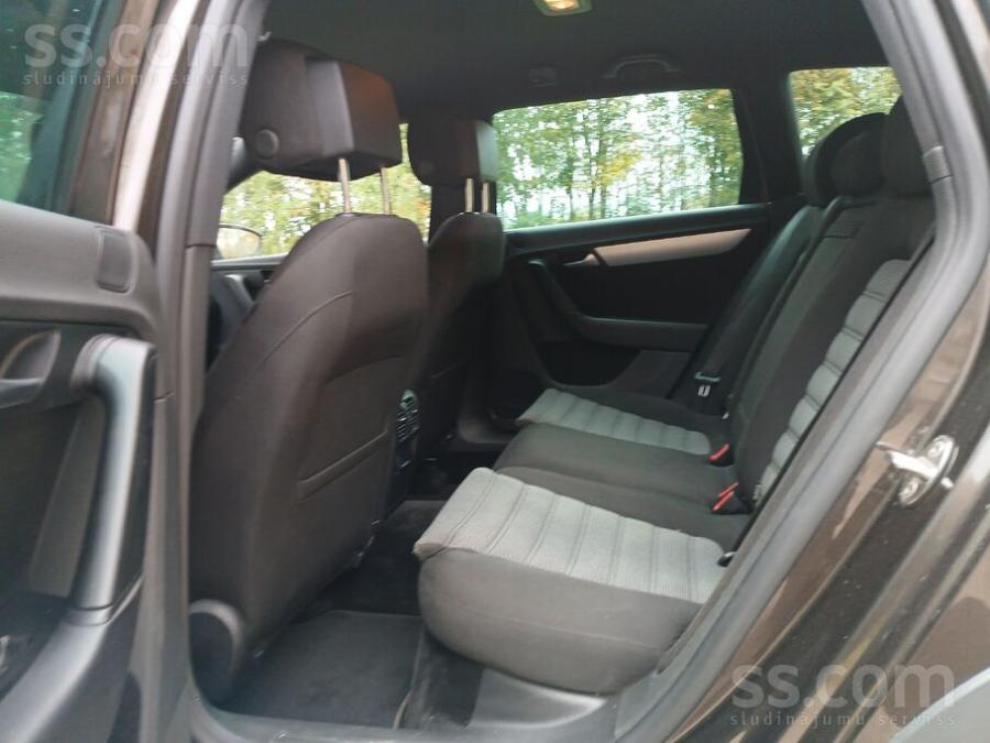Brown Volkswagen Passat B7 2014 in Limbazi, with an engine capacity of 2.00 L and mileage of 259 thousand km for 7900 €, photo 13 on AUTOMOTO.COM.LV