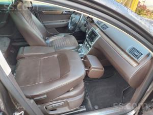 Brown Volkswagen Passat B7 2014 in Madona, with an engine capacity of 2.00 L and mileage of 106 thousand km for 9500 €, photo 7 on AUTOMOTO.COM.LV
