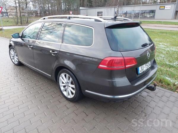 Brown Volkswagen Passat B7 2014 in Madona, with an engine capacity of 2.00 L and mileage of 107 thousand km for 8500 €, photo 3 on AUTOMOTO.COM.LV