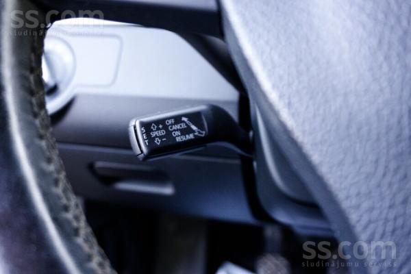 Brown Volkswagen Passat B7 2014 in Riga, with an engine capacity of 1.60 L and mileage of 216 thousand km for 6990 €, photo 7 on AUTOMOTO.COM.LV