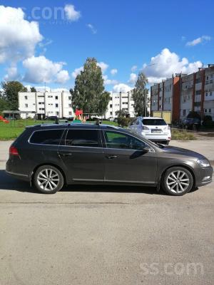 Brown Volkswagen Passat B7 2014 in Bauska, with an engine capacity of 2.00 L and mileage of 390 thousand km for 4500 €, photo 5 on AUTOMOTO.COM.LV