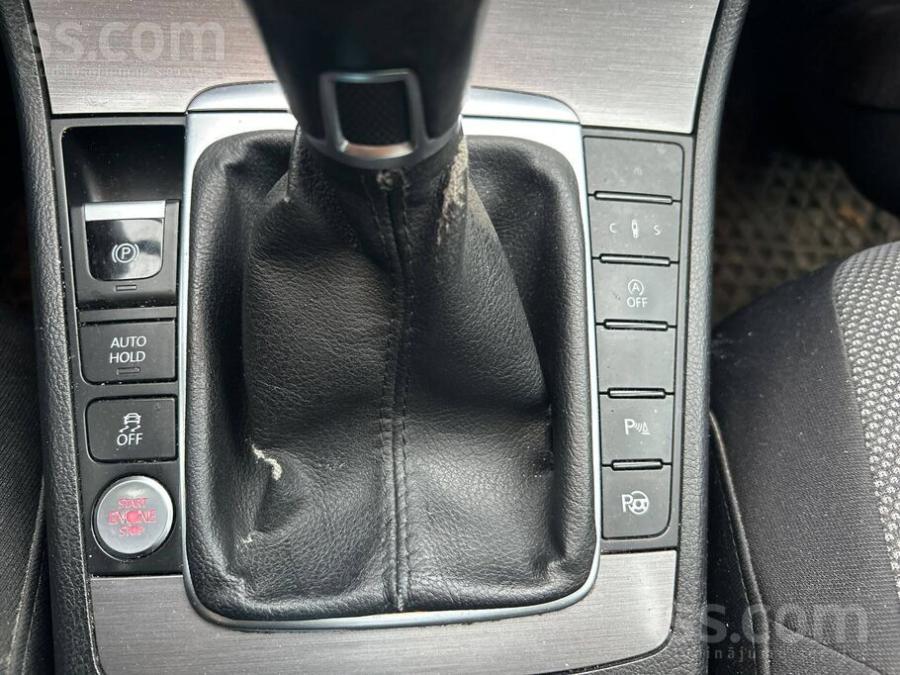 Brūns Volkswagen Passat B7 2014 Rīga, ar dzinēja tilpumu 2.00 L un nobraukumu 392 tūkst. km par 3100 €, foto 11 vietnē AUTOMOTO.COM.LV