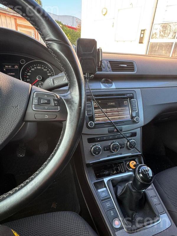 Brūns Volkswagen Passat B7 2014 Rīga, ar dzinēja tilpumu 2.00 L un nobraukumu 204 tūkst. km par 6700 €, foto 5 vietnē AUTOMOTO.COM.LV