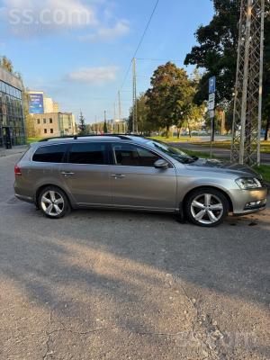 Brown Volkswagen Passat B7 2014 in Riga, with an engine capacity of 2.00 L and mileage of 204 thousand km for 6700 €, photo 6 on AUTOMOTO.COM.LV