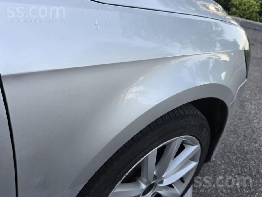 Pelēks Volkswagen Passat B7 2011 Daugavpils, ar dzinēja tilpumu 2.00 L un nobraukumu 289 tūkst. km par 3700 €, foto 9 vietnē AUTOMOTO.COM.LV