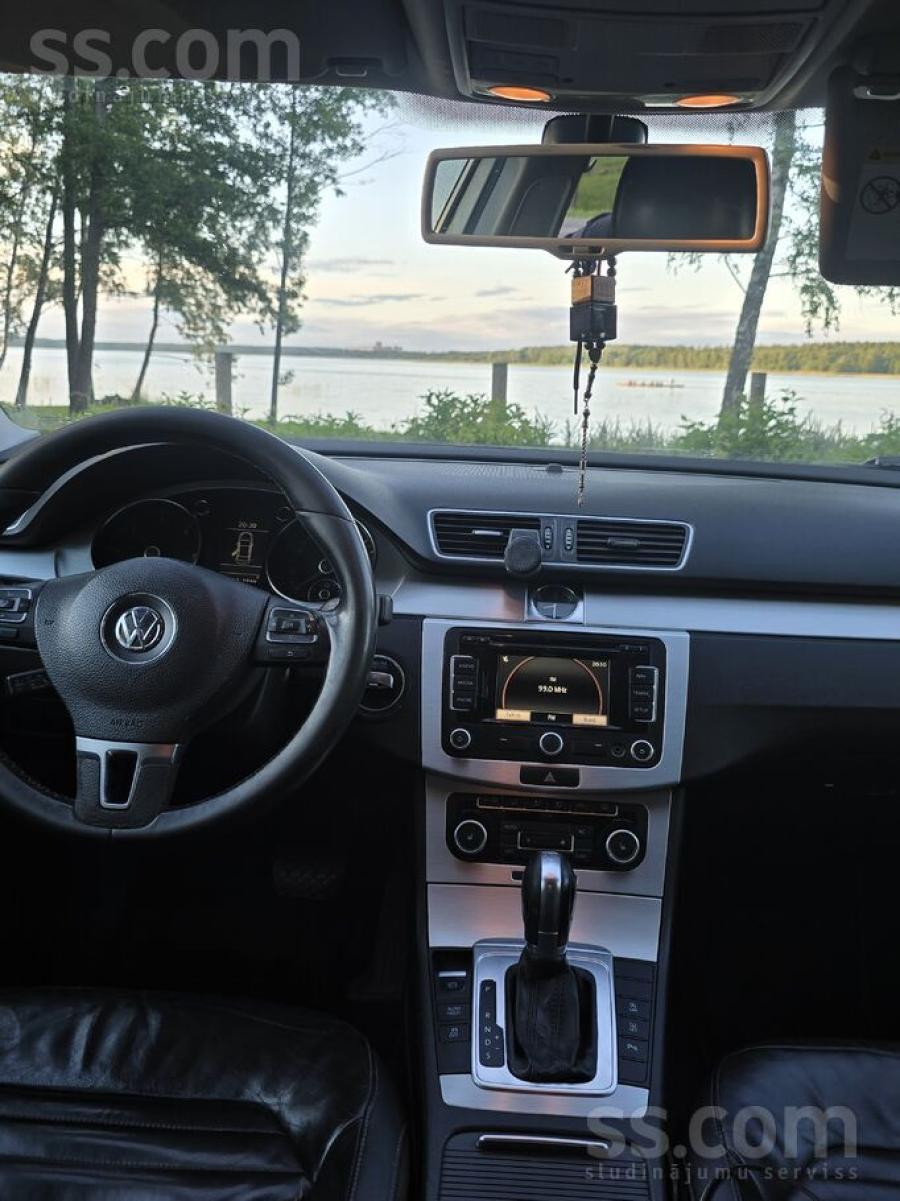 Pelēks Volkswagen Passat B7 2011 Daugavpils, ar dzinēja tilpumu 2.00 L un nobraukumu 289 tūkst. km par 3700 €, foto 11 vietnē AUTOMOTO.COM.LV