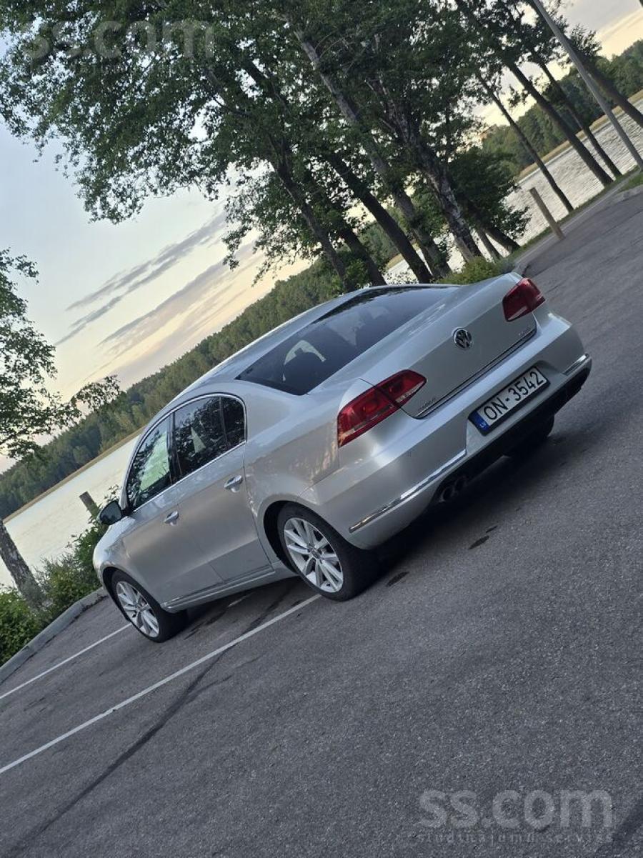 Pelēks Volkswagen Passat B7 2011 Daugavpils, ar dzinēja tilpumu 2.00 L un nobraukumu 289 tūkst. km par 3700 €, foto 17 vietnē AUTOMOTO.COM.LV