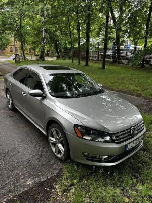 Pelēks Volkswagen Passat B7 2012 Rīga, ar dzinēja tilpumu 2.00 L un nobraukumu 221 tūkst. km par 5200 €, foto  vietnē AUTOMOTO.COM.LV