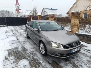 Pelēks Volkswagen Passat B7 2012 Daugavpils, ar dzinēja tilpumu 2.00 L un nobraukumu 0 tūkst. km par 6850 €, foto  vietnē AUTOMOTO.COM.LV