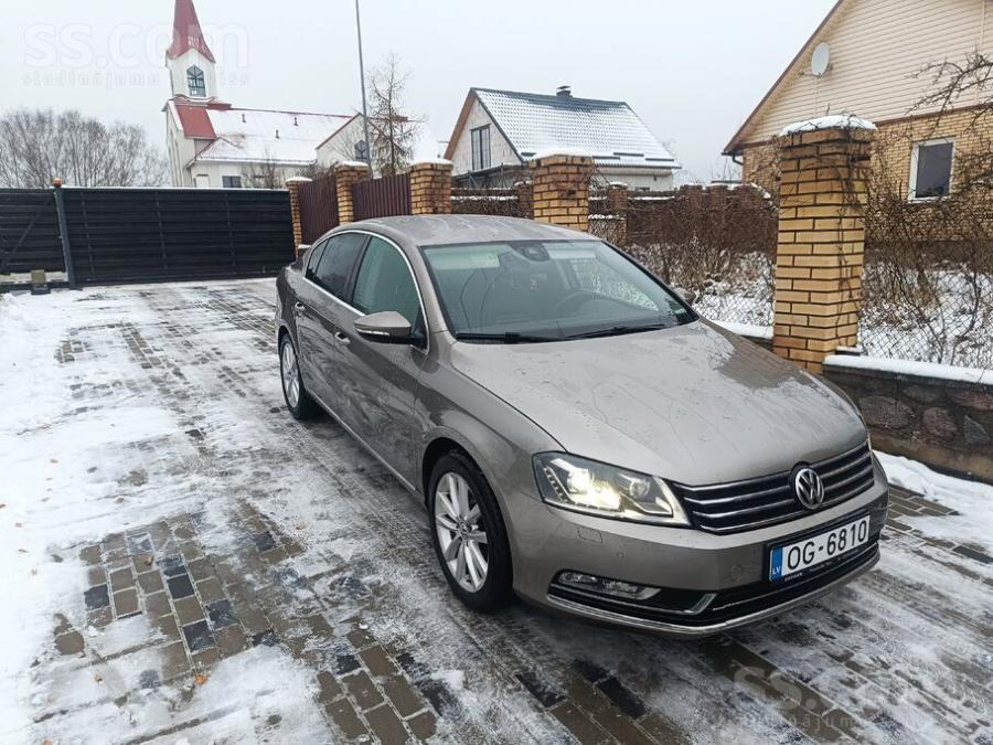 Pelēks Volkswagen Passat B7 2012 Daugavpils, ar dzinēja tilpumu 2.00 L un nobraukumu 0 tūkst. km par 6850 €, foto 1 vietnē AUTOMOTO.COM.LV