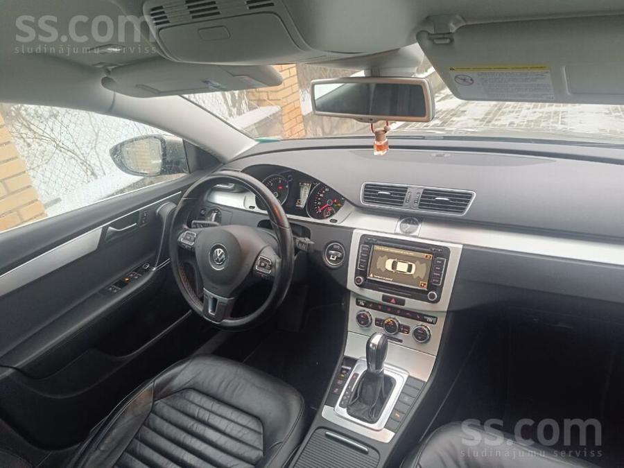 Pelēks Volkswagen Passat B7 2012 Daugavpils, ar dzinēja tilpumu 2.00 L un nobraukumu 0 tūkst. km par 6850 €, foto 7 vietnē AUTOMOTO.COM.LV
