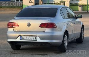 Grey Volkswagen Passat B7 2012 in Valmiera, with an engine capacity of 1.60 L and mileage of 320 thousand km for 3250 €, photo 4 on AUTOMOTO.COM.LV