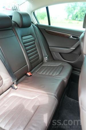 Pelēks Volkswagen Passat B7 2012 Rīga, ar dzinēja tilpumu 1.80 L un nobraukumu 133 tūkst. km par 8000 €, foto 14 vietnē AUTOMOTO.COM.LV
