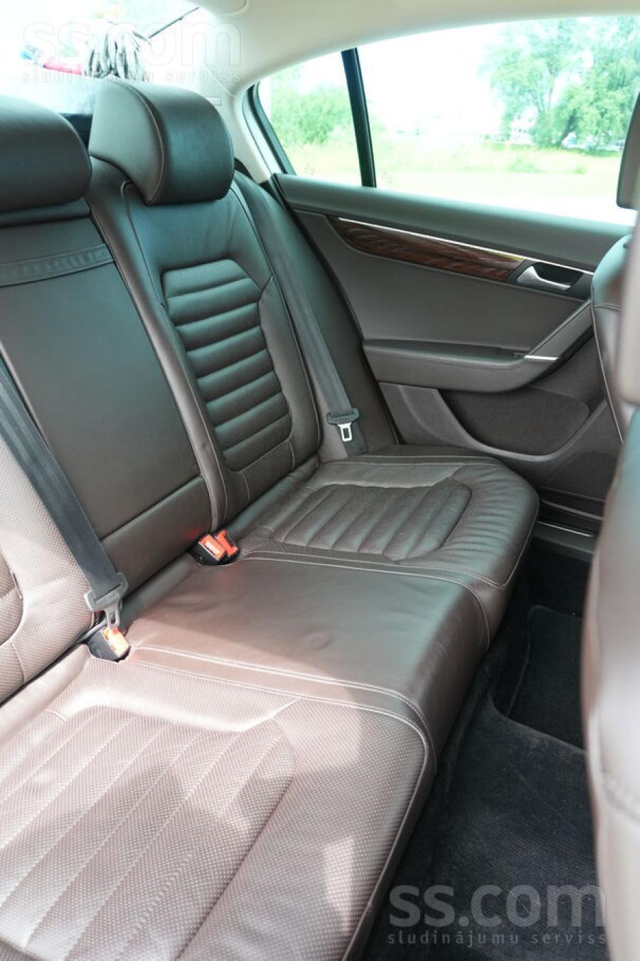 Pelēks Volkswagen Passat B7 2012 Rīga, ar dzinēja tilpumu 1.80 L un nobraukumu 133 tūkst. km par 8000 €, foto 14 vietnē AUTOMOTO.COM.LV