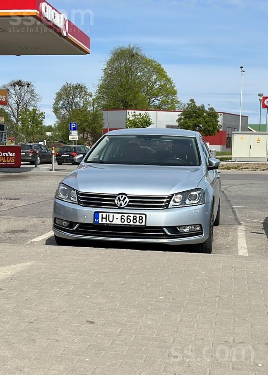 Pelēks Volkswagen Passat B7 2012 Rīga, ar dzinēja tilpumu 1.80 L un nobraukumu 133 tūkst. km par 8000 €, foto 17 vietnē AUTOMOTO.COM.LV