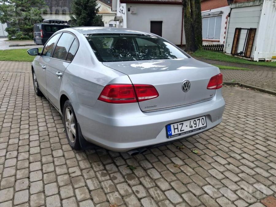 Pelēks Volkswagen Passat B7 2012 Bauska, ar dzinēja tilpumu 1.80 L un nobraukumu 315 tūkst. km par 2400 €, foto 5 vietnē AUTOMOTO.COM.LV