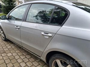 Pelēks Volkswagen Passat B7 2012 Bauska, ar dzinēja tilpumu 1.80 L un nobraukumu 315 tūkst. km par 2400 €, foto 8 vietnē AUTOMOTO.COM.LV